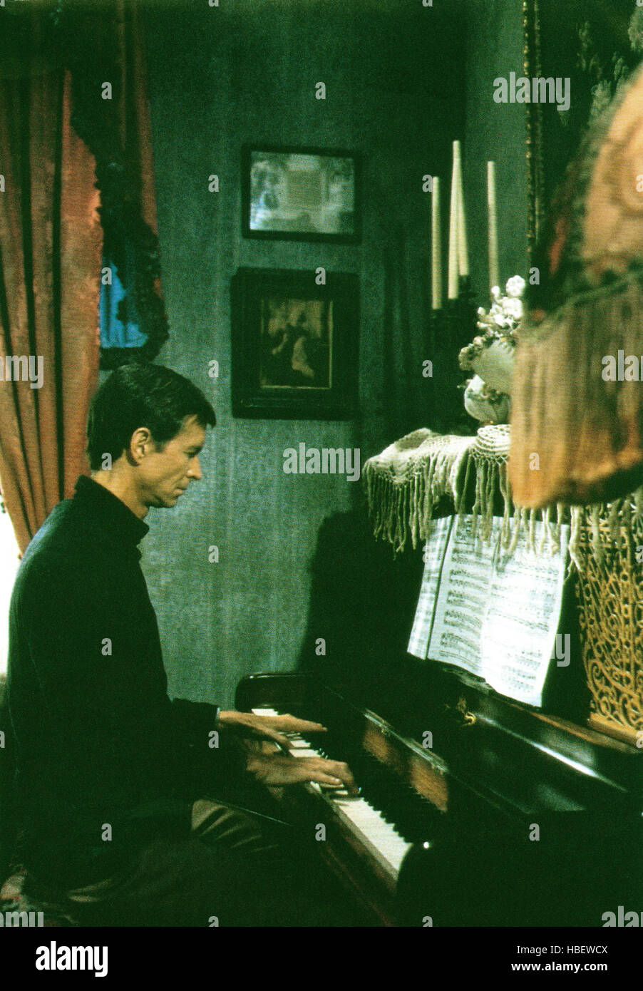 PSYCHO II, Anthony Perkins, 1983, © Universal/courtesy Everett ...