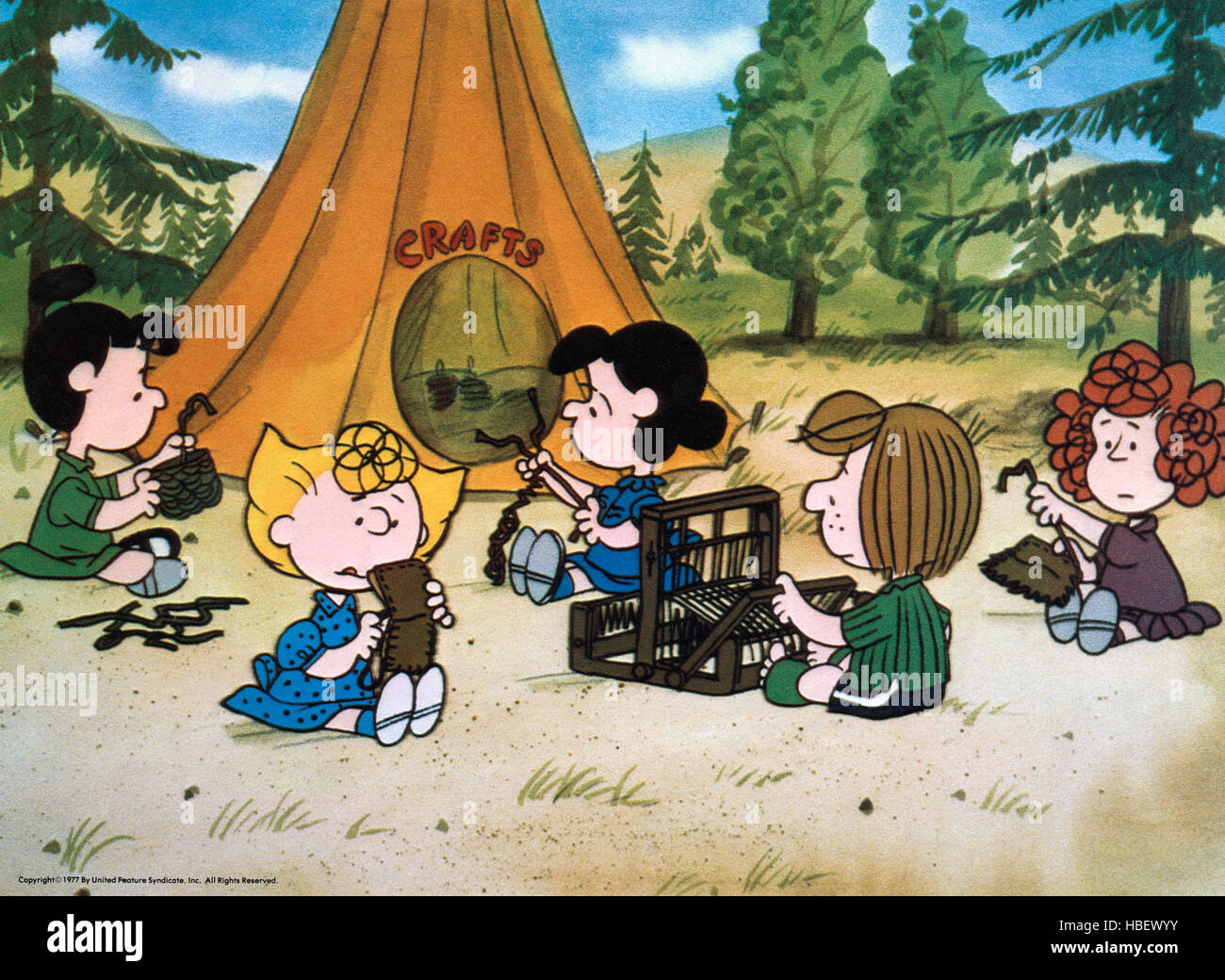 RACE FOR YOUR LIFE, CHARLIE BROWN, Violet, Sally, Lucy, Peppermint ...