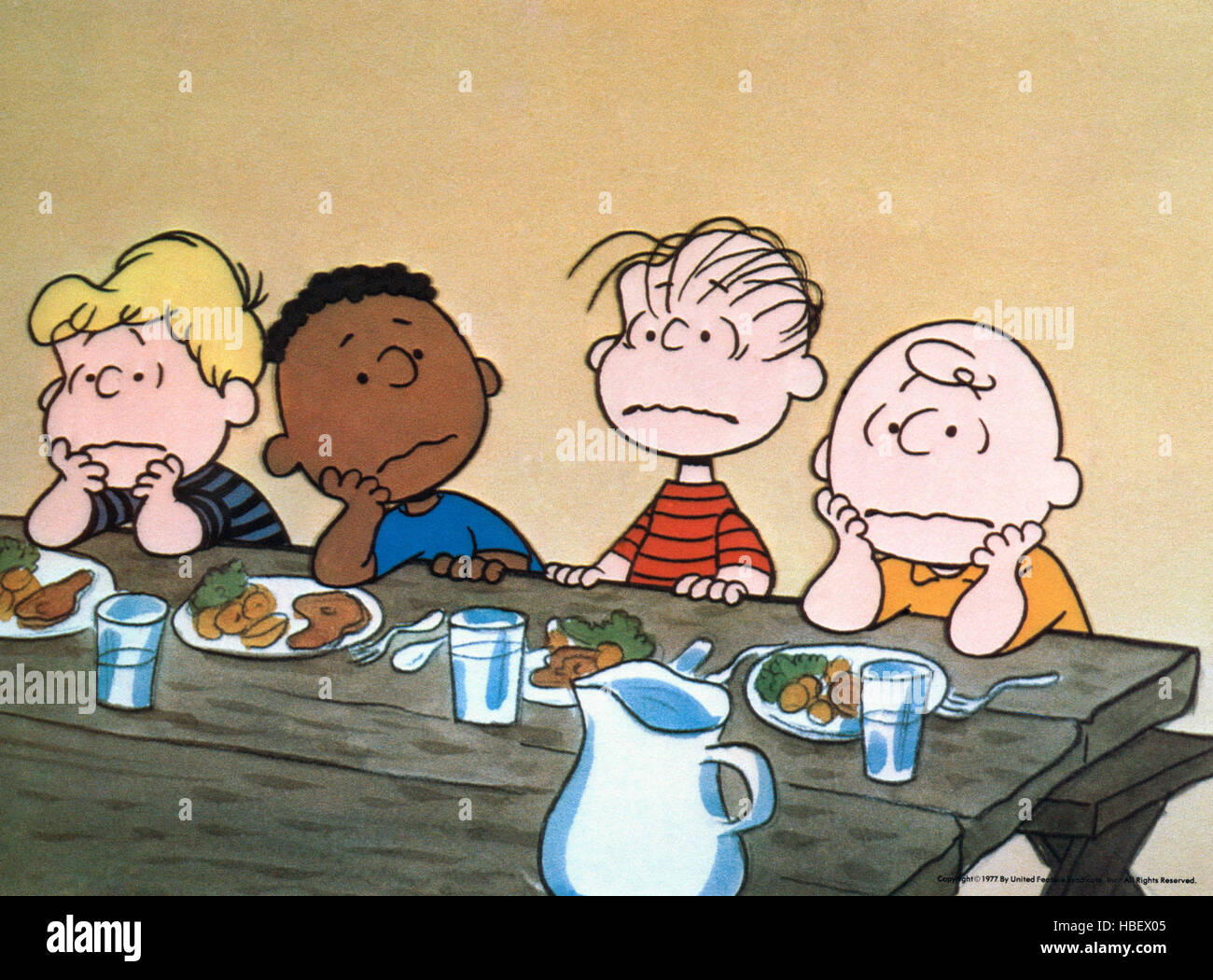 RACE FOR YOUR LIFE, CHARLIE BROWN, Schroeder, Franklin, Linus, Charlie ...