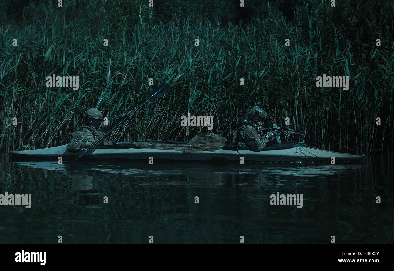 Special ops kayak hi-res stock photography and images - Alamy