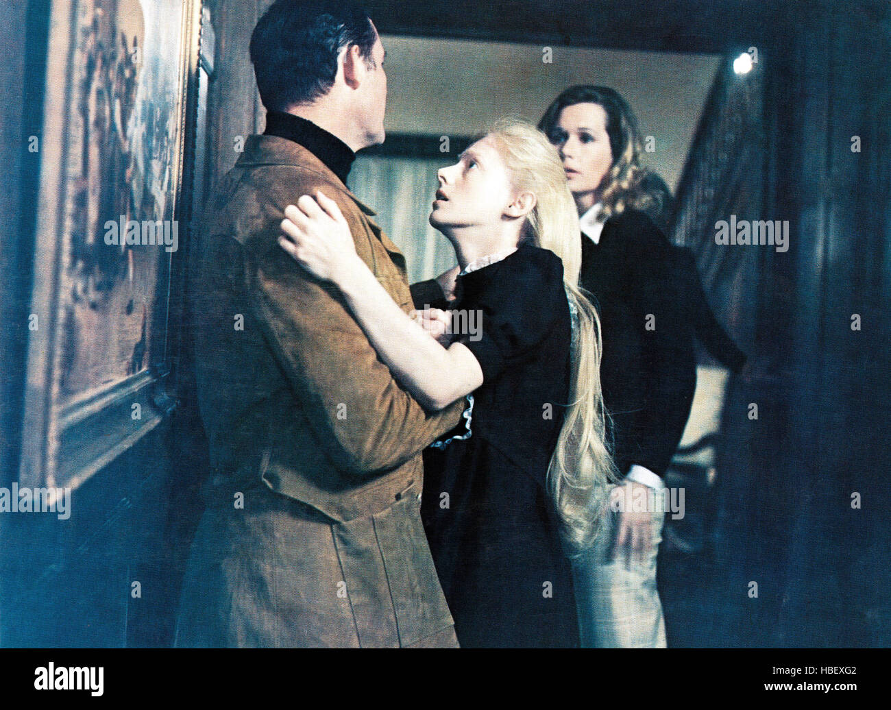 A REFLECTION OF FEAR, from left: Robert Shaw, Sondra Locke, Sally ...