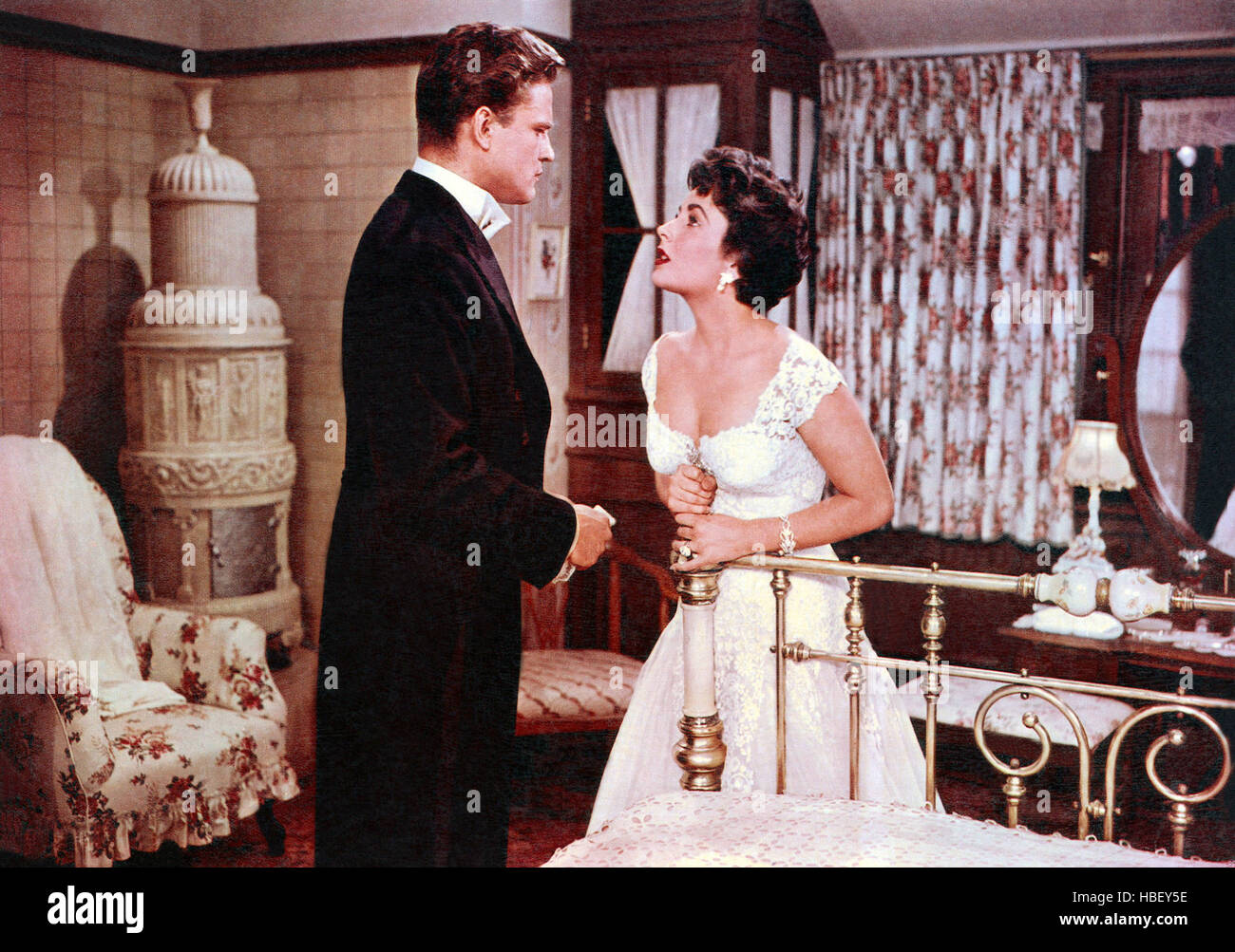 RHAPSODY, from left: John Ericson, Elizabeth Taylor, 1954 Stock Photo ...