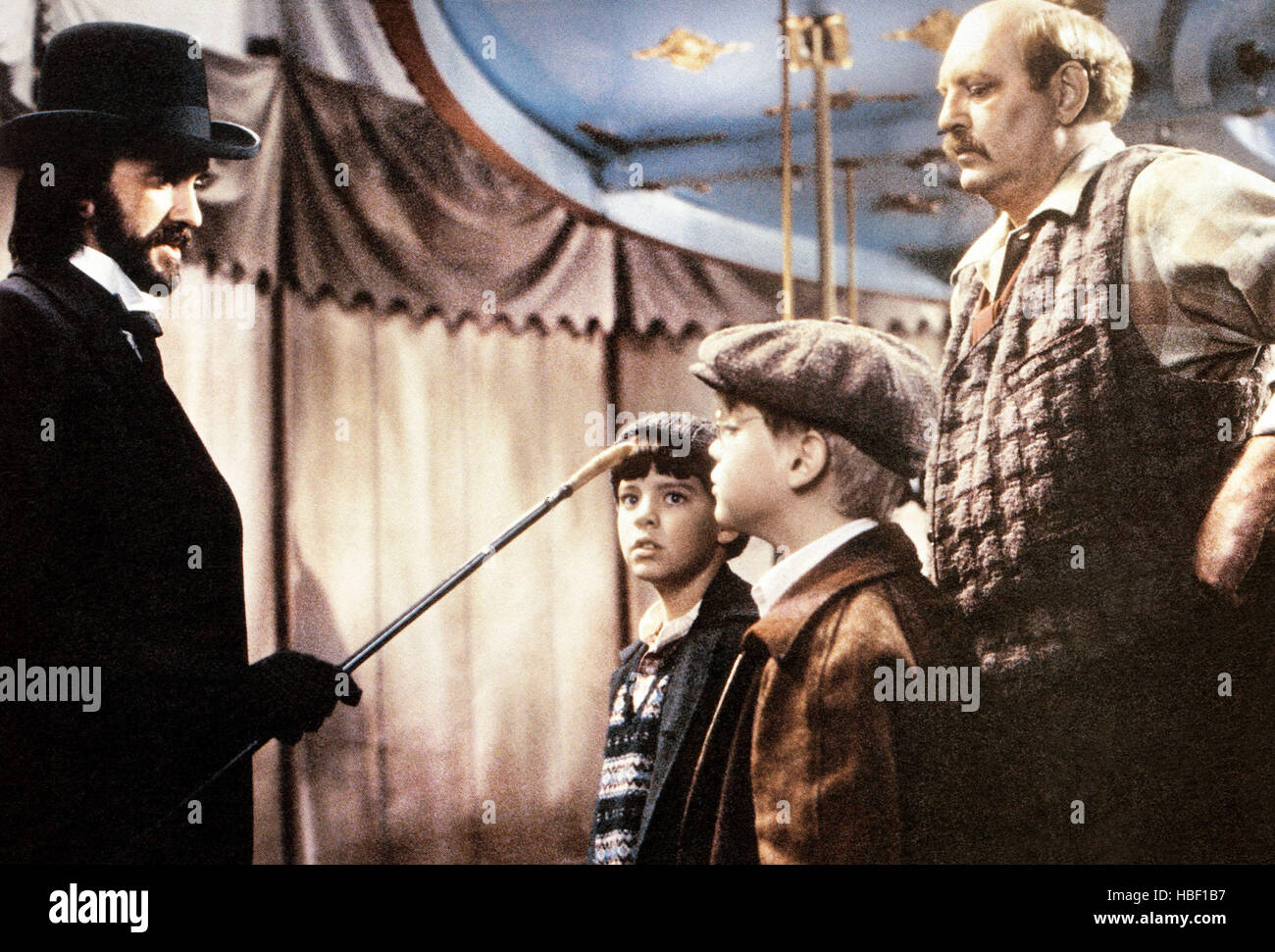 SOMETHING WICKED THIS WAY COMES, from left: Jonathan Pryce, Shawn ...