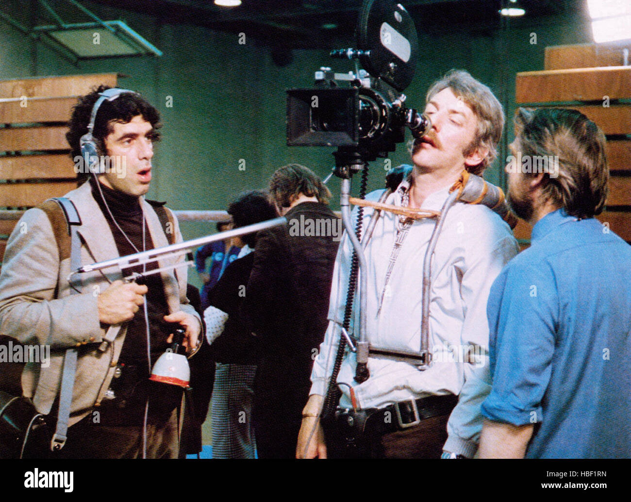 S*P*Y*S, from left, Elliott Gould, Donald Sutherland, 1974, ©20th ...