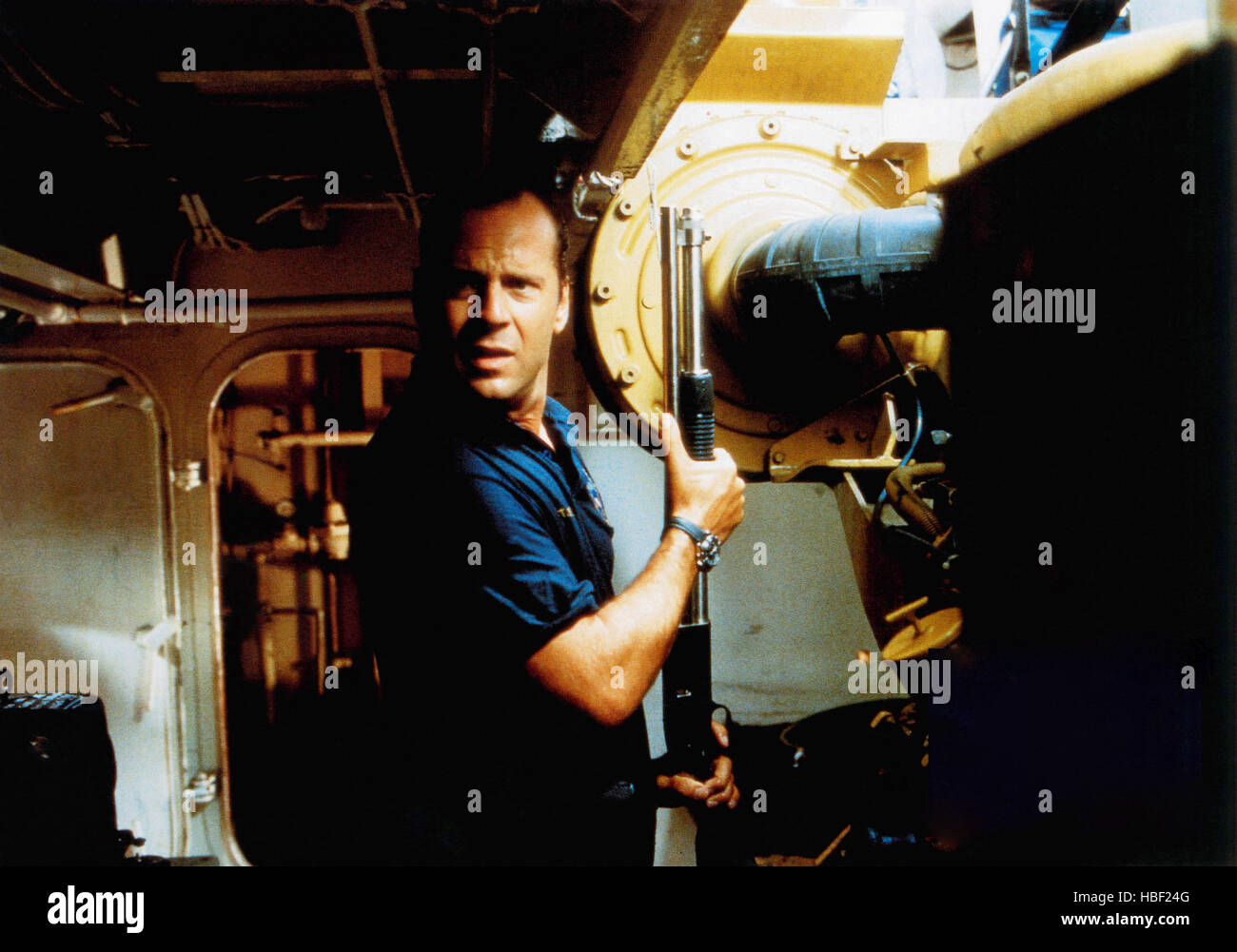 STRIKING DISTANCE, Bruce Willis, 1993, ©Columbia Pictures/courtesy ...