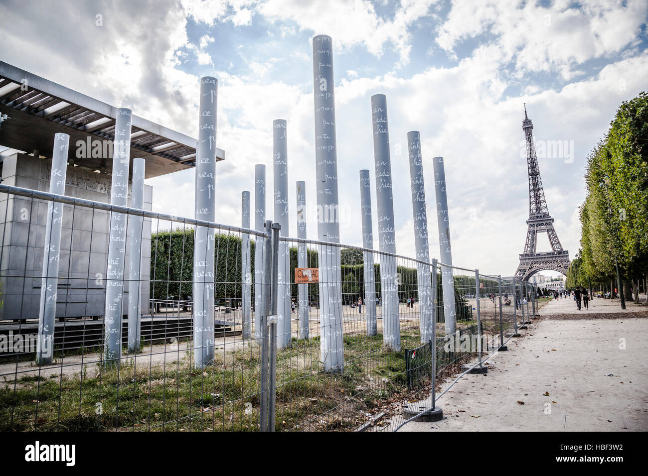 Mur de la Paix (Wall for Peace). Mur de la Paix was erected in 2000 ...