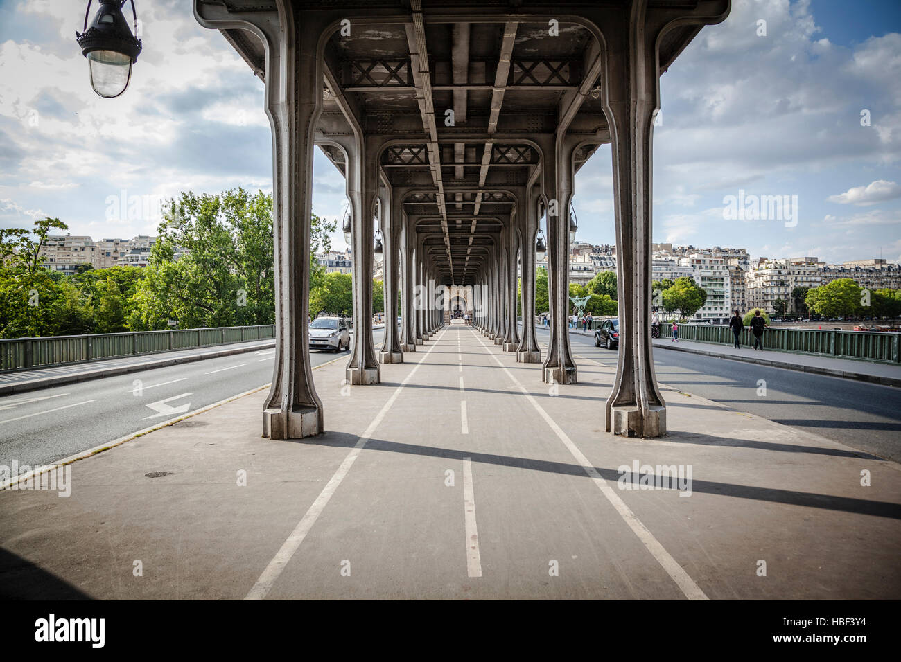 Inception bridge hi-res stock photography and images - Alamy
