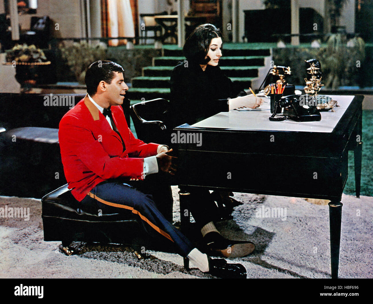 THE PATSY, Jerry Lewis, Ina Balin, 1964 Stock Photo - Alamy