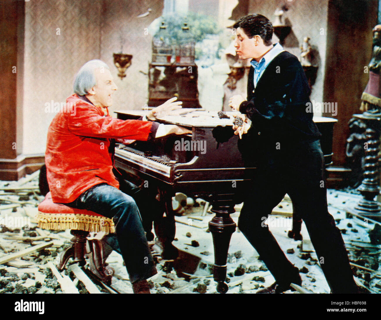 THE PATSY, from left: Hans Conried, Jerry Lewis, 1964 Stock Photo - Alamy