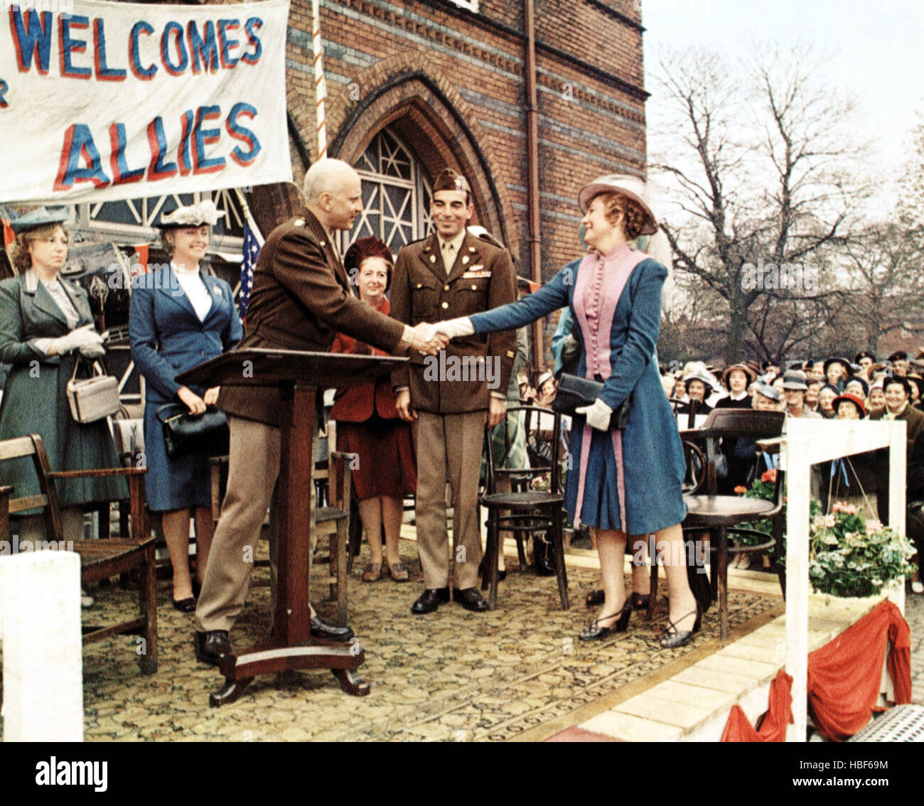 PATTON, George C. Scott as General George Patton (at podium), Paul ...