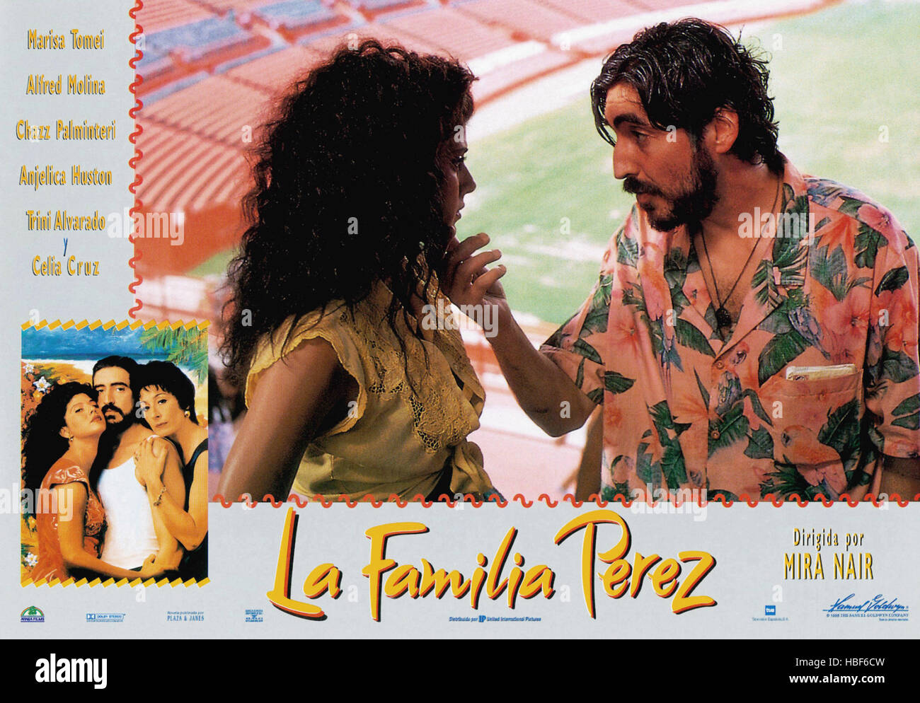 THE PEREZ FAMILY, (aka LA FAMILIA PEREZ), bottom left from left: Marisa Tomei, Alfred Molina ...