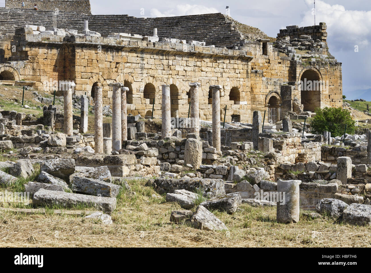 Hierapolis pamukkale archaeology museum hi-res stock photography and images - Alamy