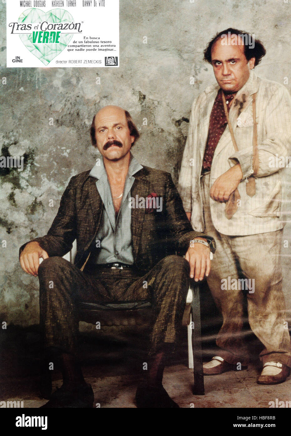 ROMANCING THE STONE, (aka TRAS EL CORAZON VERDE), from left: Zack ...