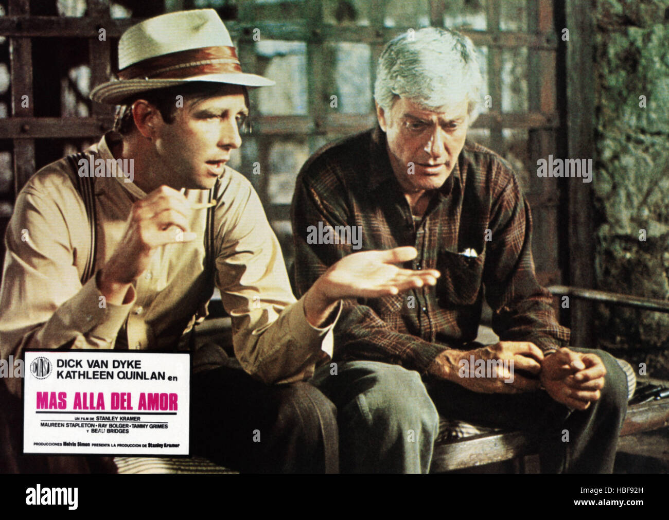 THE RUNNER STUMBLES, (aka MAS ALLA DEL AMOR), from left: Beau Bridges ...