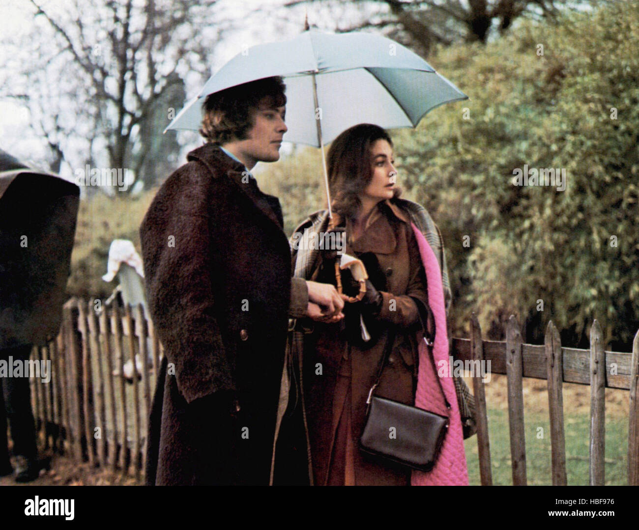 SAY HELLO TO YESTERDAY, from left, Leonard Whiting, Jean Simmons, 1971 ...