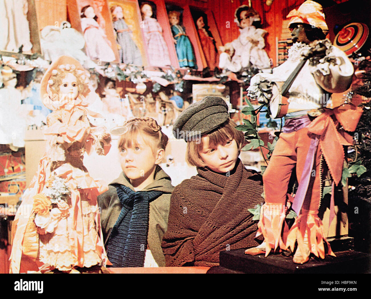 SCROOGE, from left: Karen Scargill, Richard Beaumont, 1970 Stock Photo ...