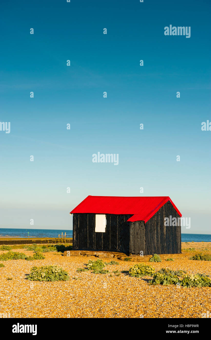 Fishermans hut on the beach at Rye Harbour Stock Photo - Alamy