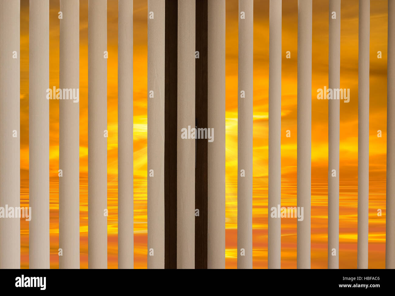 window blinds sunset Stock Photo - Alamy