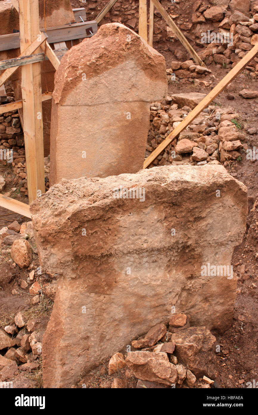 Some of the standing stones at Gobekli Tepe, Turkey Stock Photo - Alamy