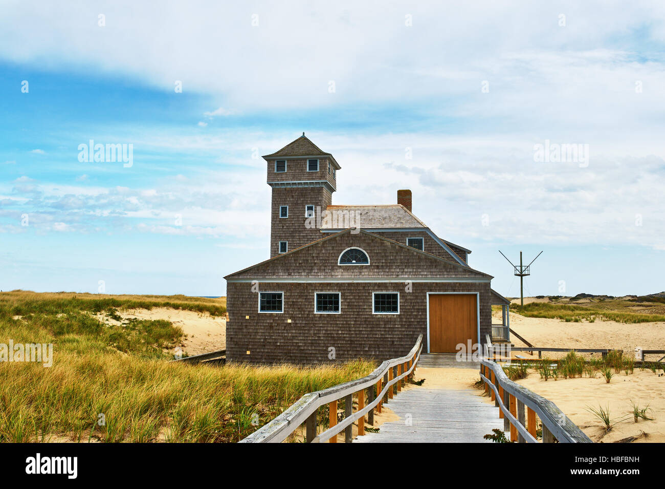 Beach house at Cape Cod Stock Photo - Alamy