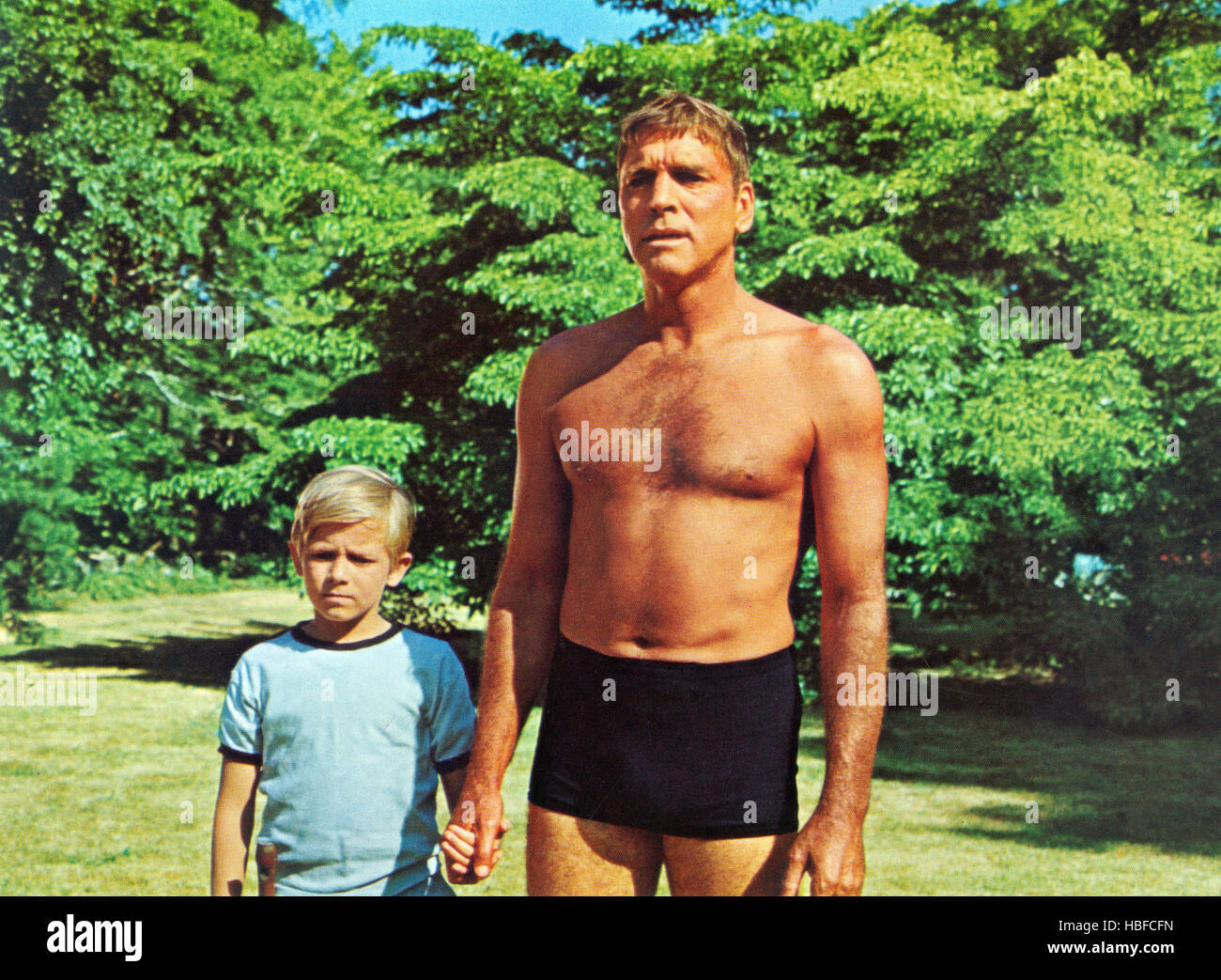 THE SWIMMER, Michael Kearney, Burt Lancaster, 1968 Stock Photo - Alamy