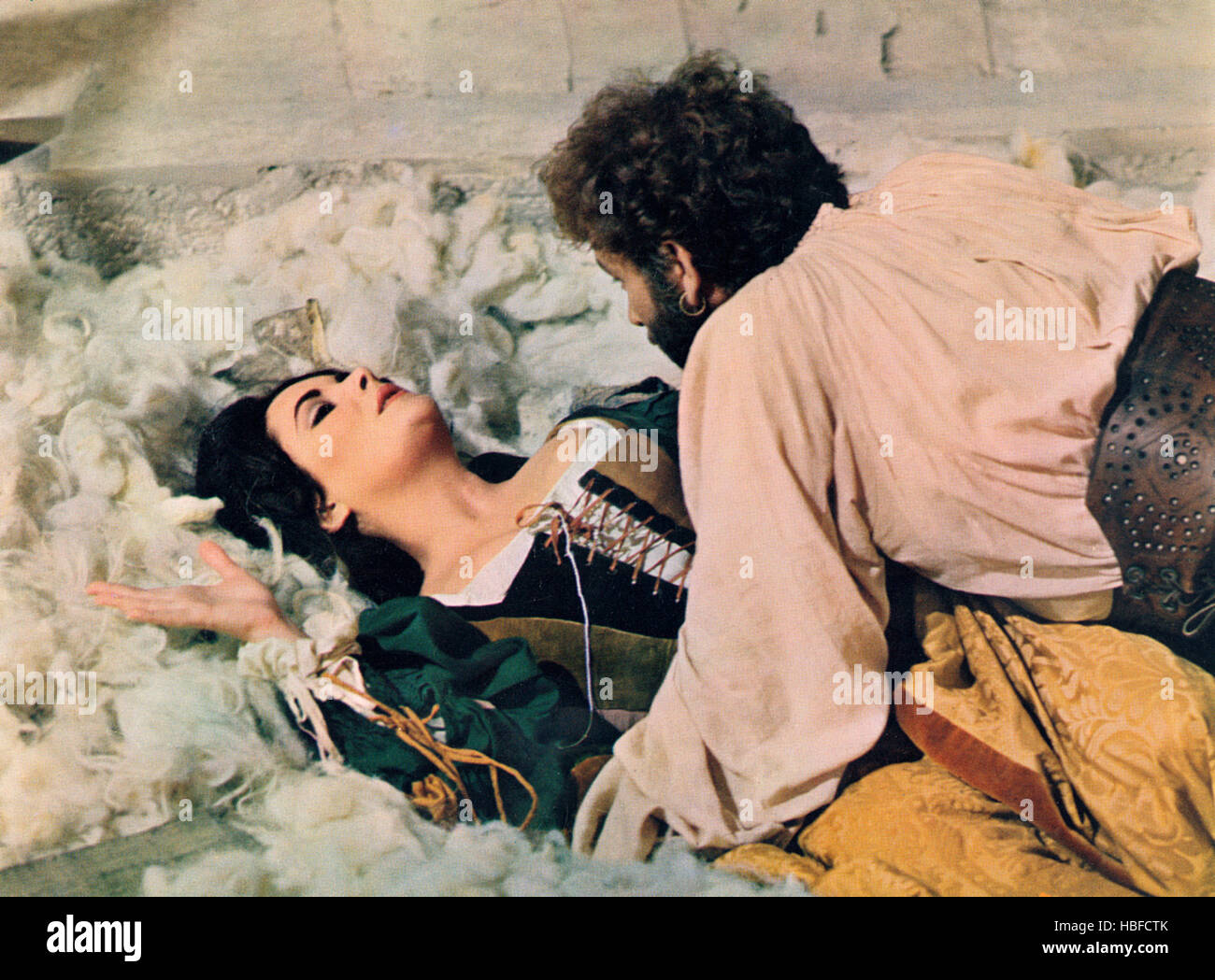THE TAMING OF THE SHREW, Elizabeth Taylor, Richard Burton, 1967 Stock Photo - Alamy