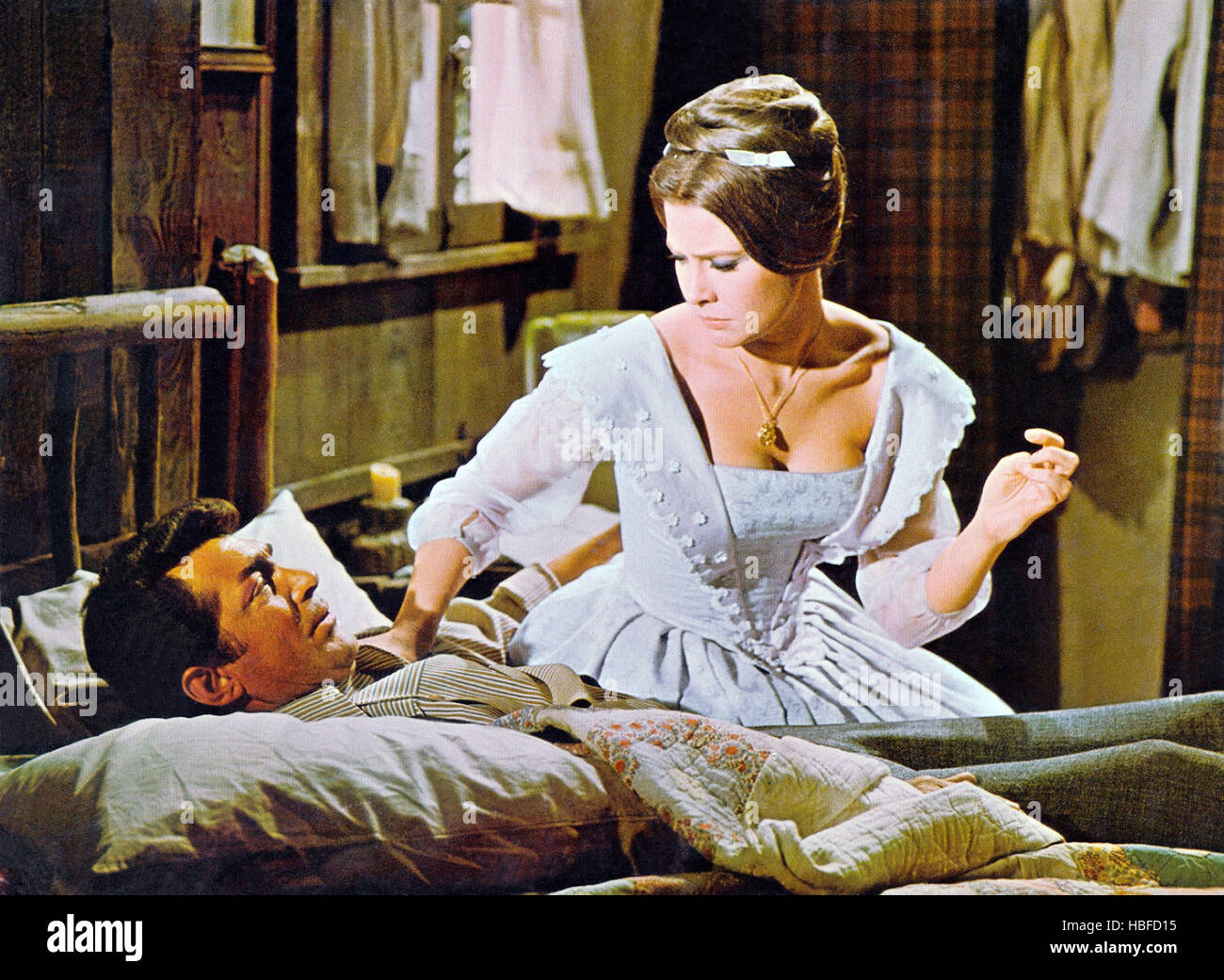 TEXAS ACROSS THE RIVER, from left: Dean Martin, Rosemary Forsyth, 1966 ...