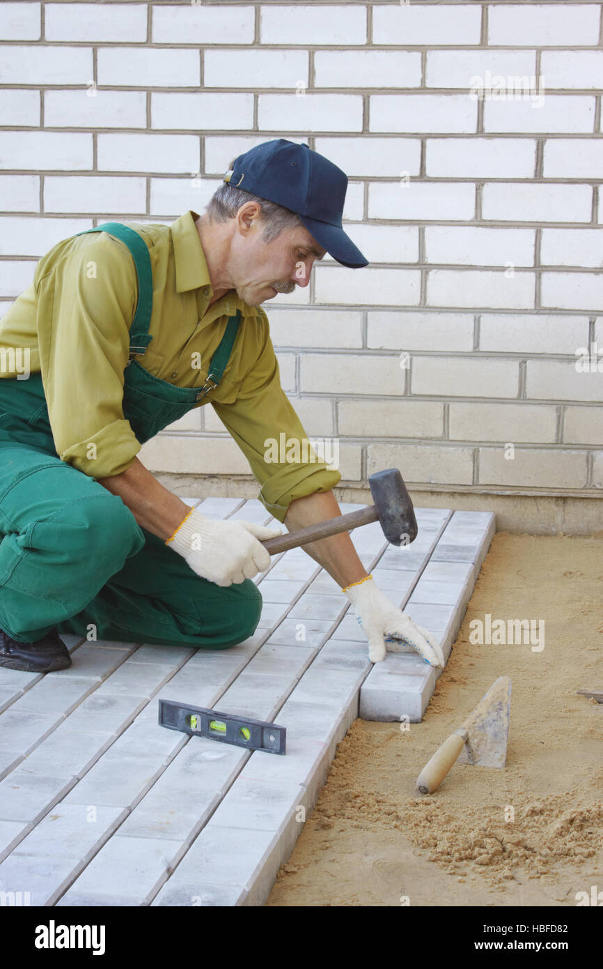Pavement laying hi-res stock photography and images - Alamy