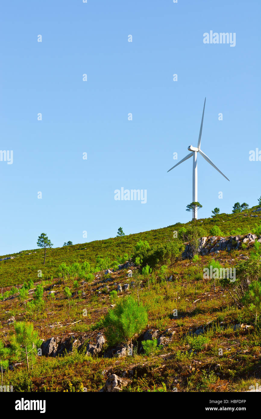 Rotating wind turbine hi-res stock photography and images - Alamy