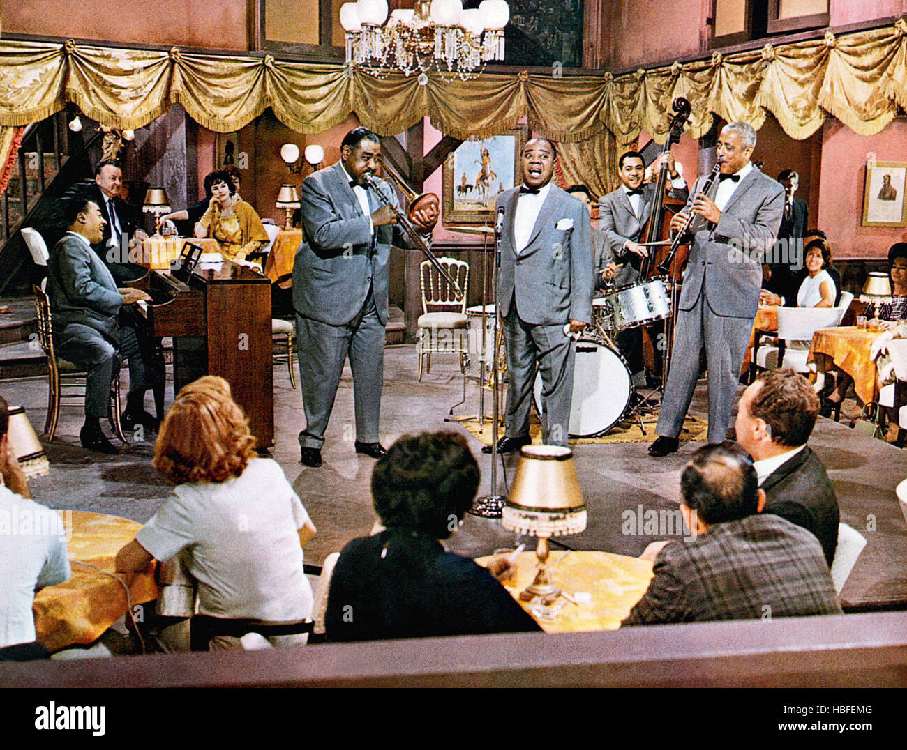 WHEN THE BOYS MEET THE GIRLS, Billy Kyle, (piano), Louis Armstrong ...