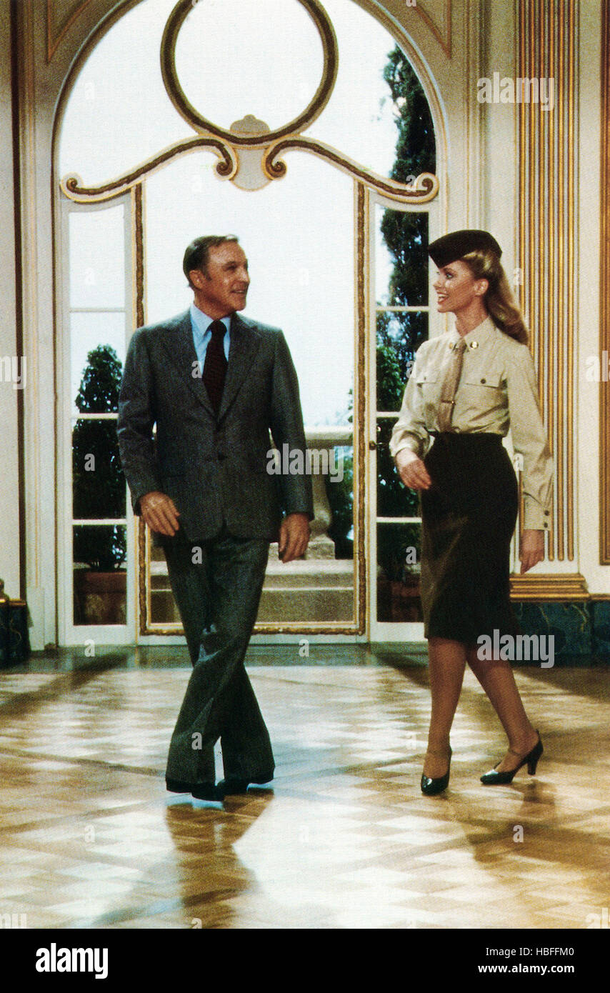 XANADU, from left: Gene Kelly, Olivia Newton-John, 1980, © Universal ...