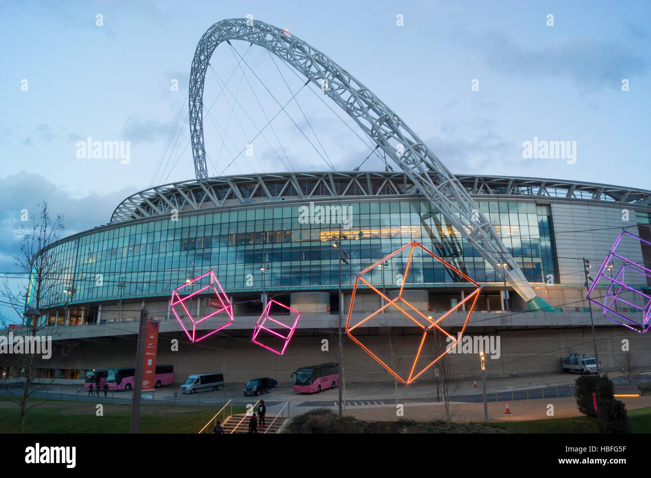 Modern iconic architecture hi-res stock photography and images - Alamy