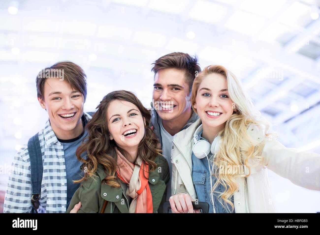 Flying friends hi-res stock photography and images - Alamy