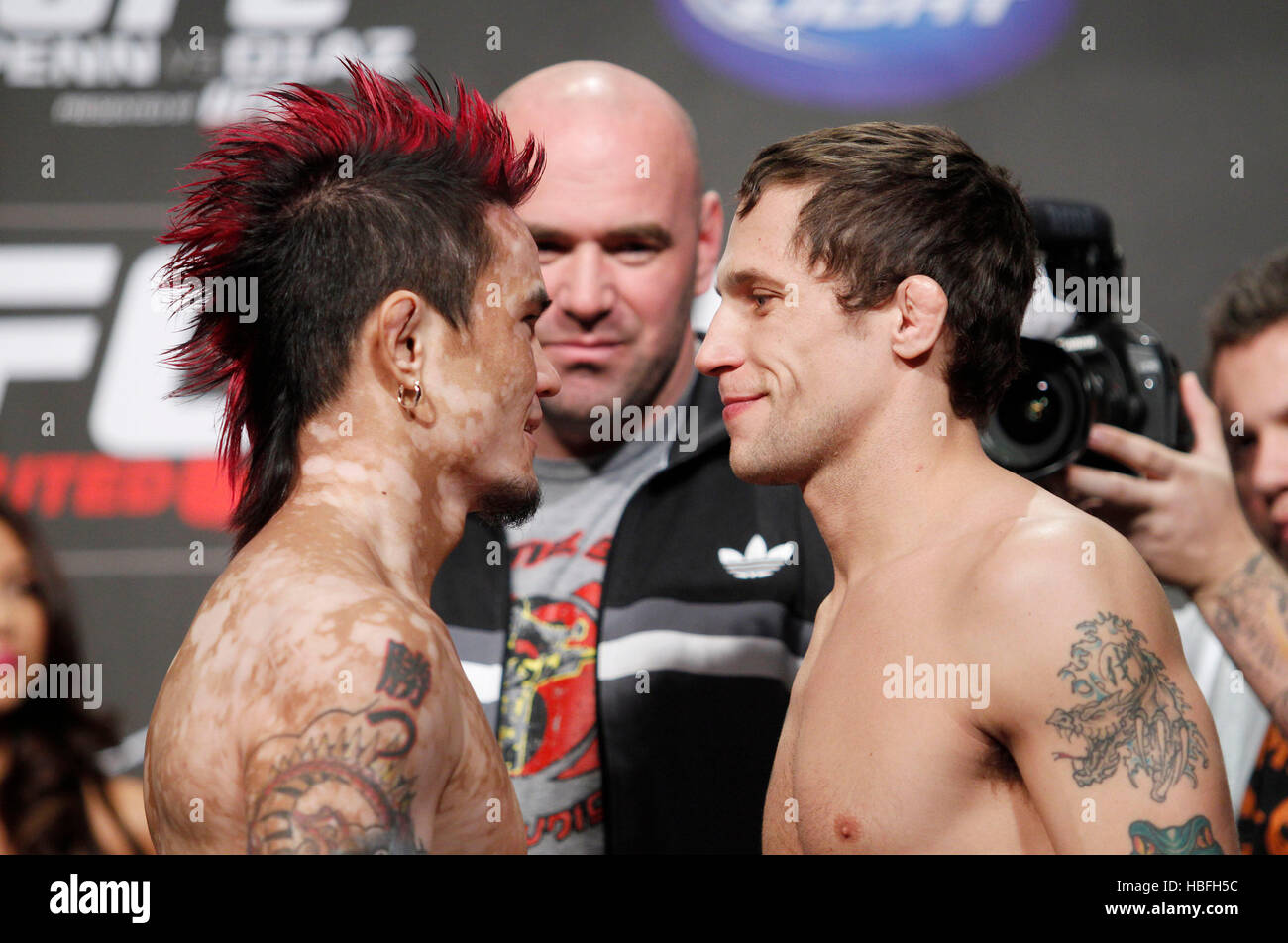 UFC fighters Scott Jorgensen, left, and Jeff Curran square-off during a ...