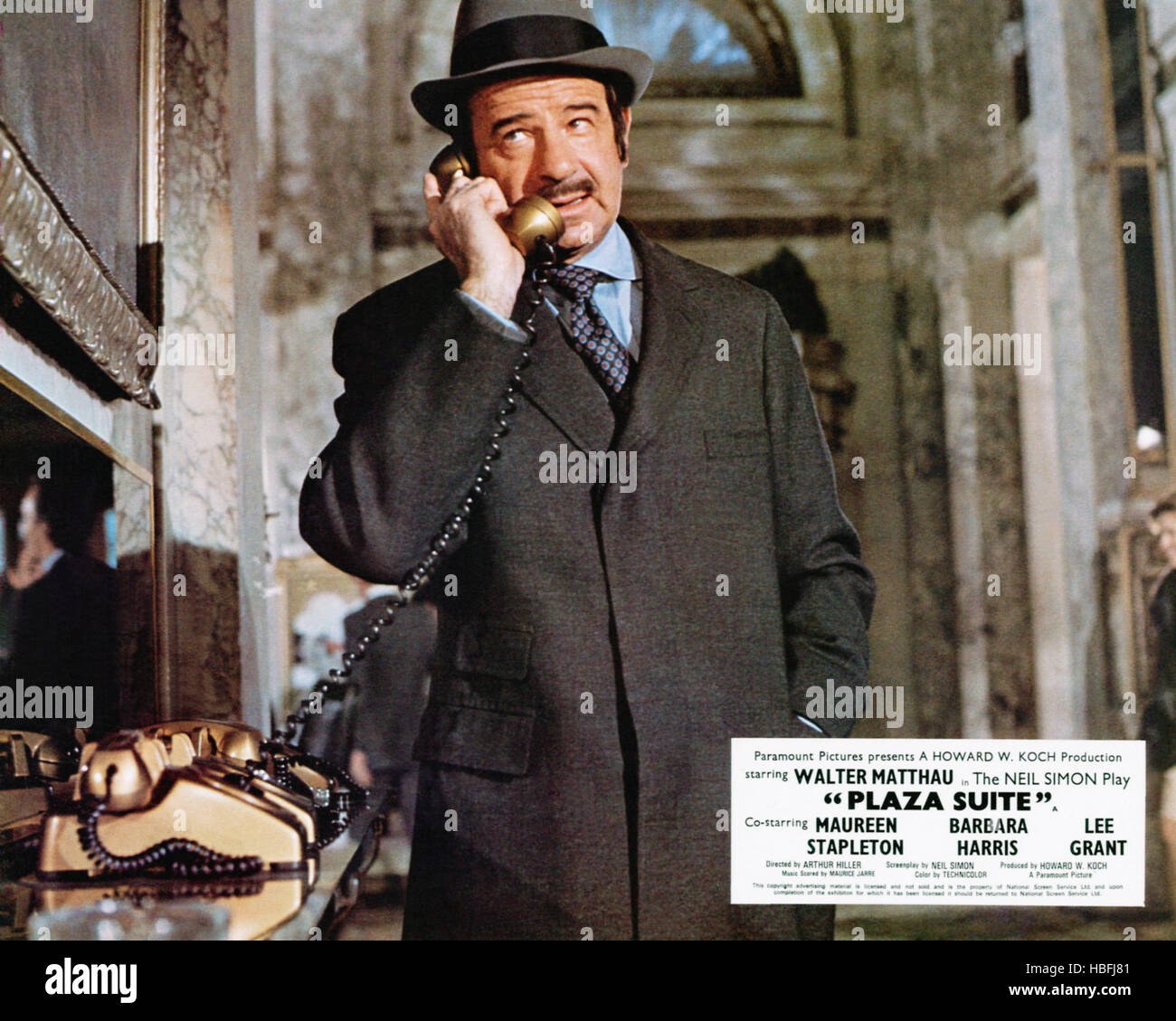 PLAZA SUITE, Walter Matthau, 1971 Stock Photo - Alamy