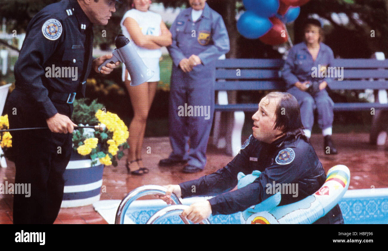 POLICE ACADEMY 4: CITIZENS ON PATROL, from left: G.W. Bailey, Bobcat ...