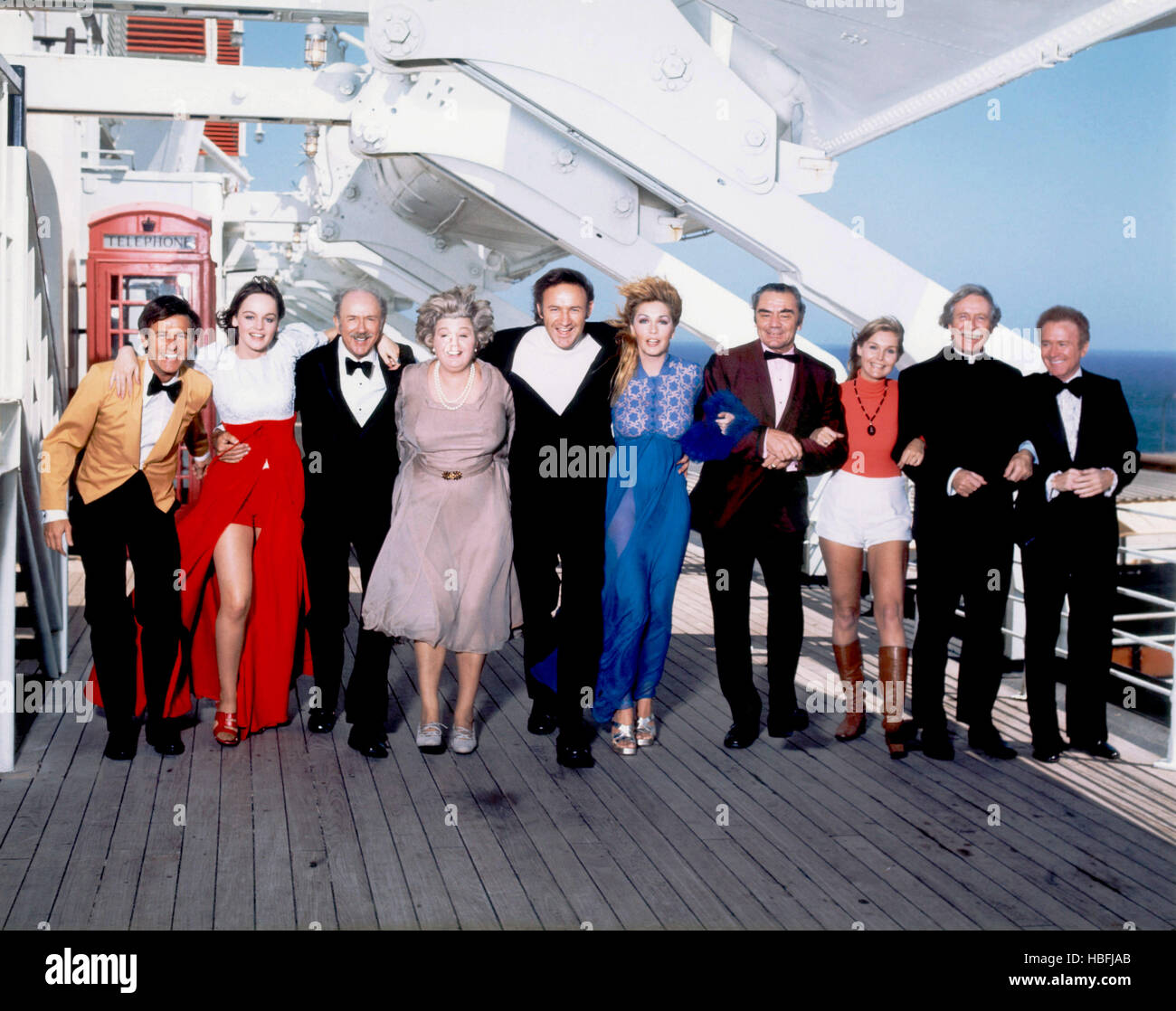 The poseidon adventure gene hackman hi-res stock photography and images ...