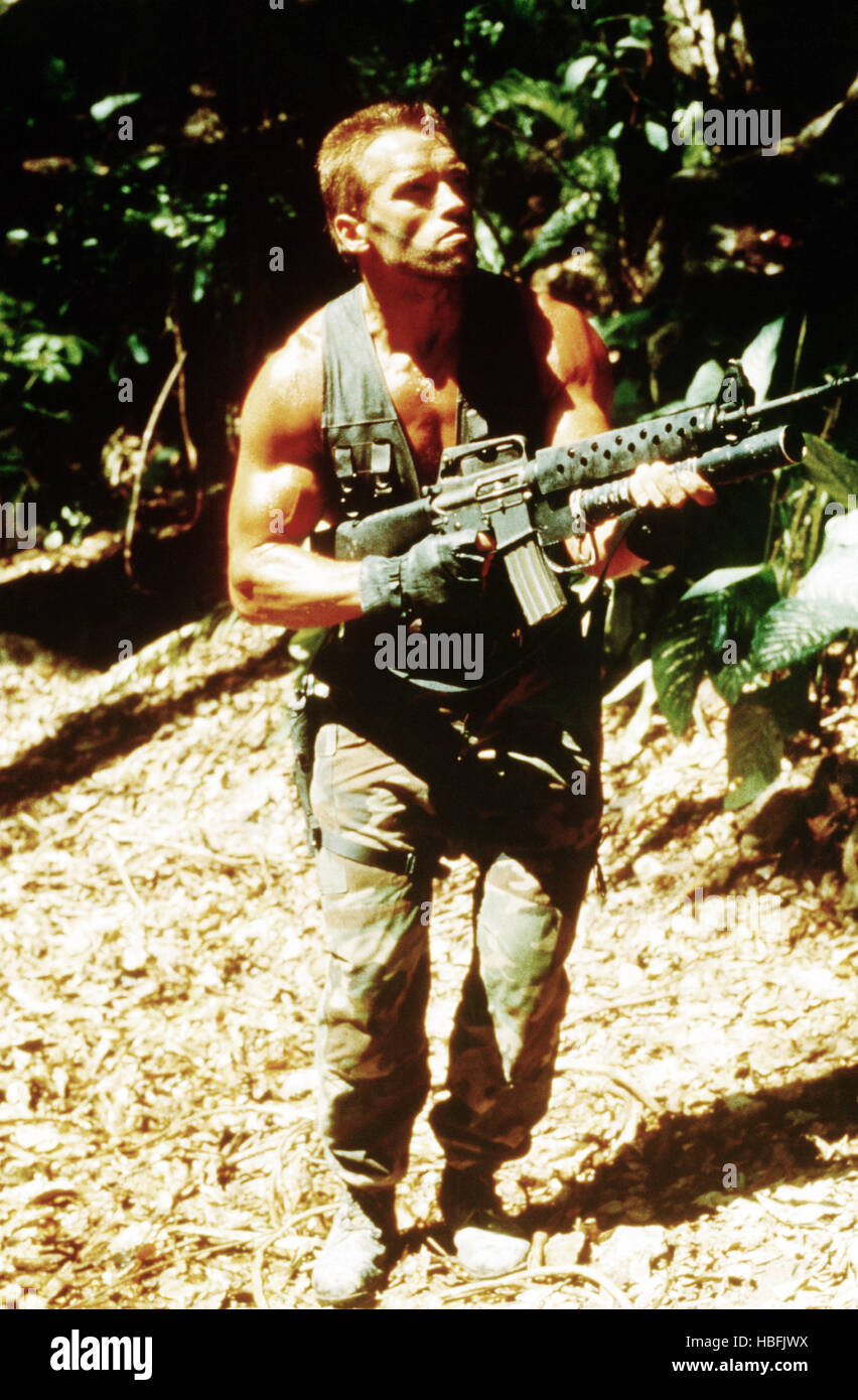 PREDATOR, Arnold Schwarzenegger, 1987, TM & Copyright © 20th Century ...