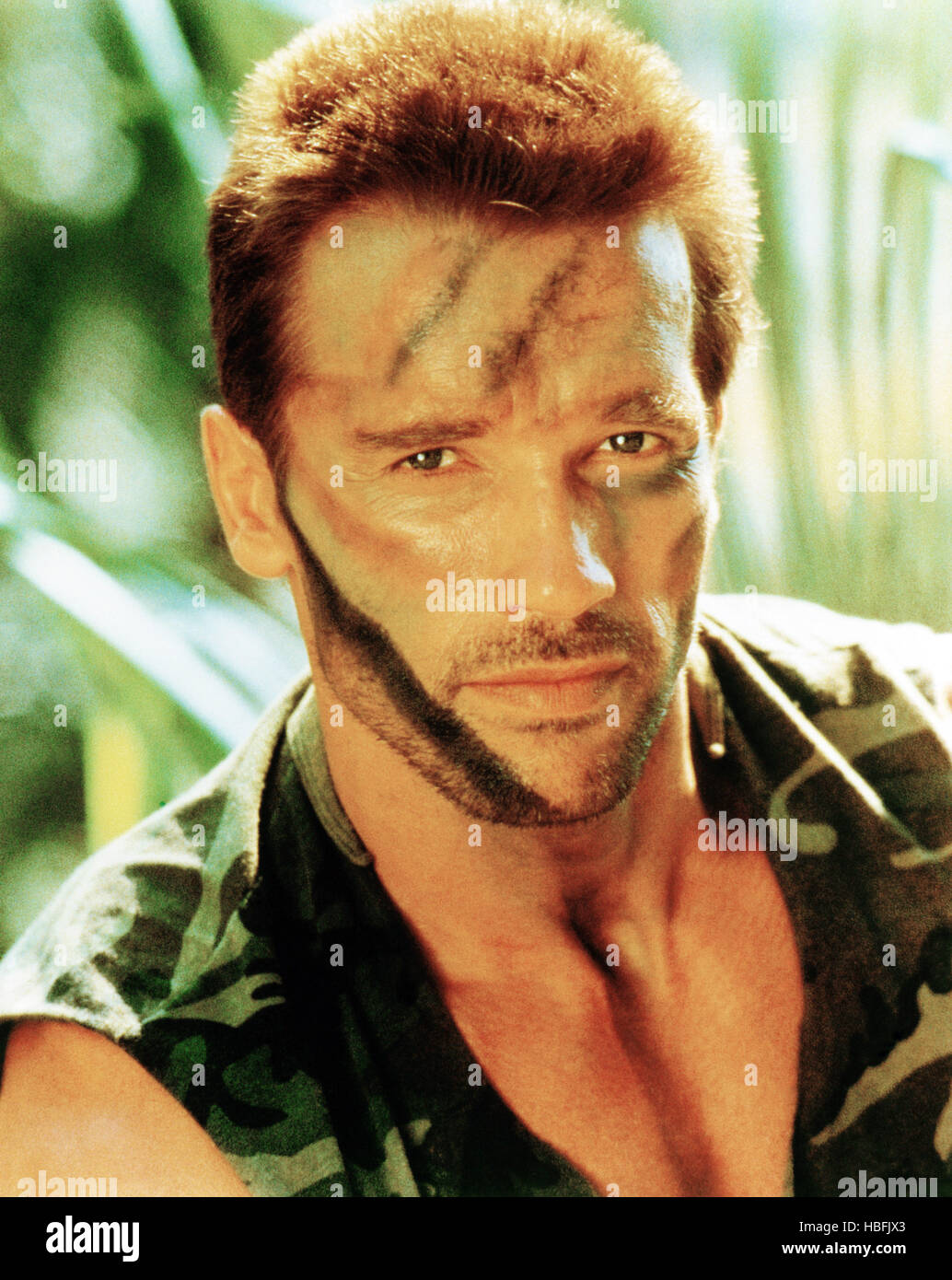 PREDATOR, Arnold Schwarzenegger, 1987, TM & Copyright © 20th Century ...