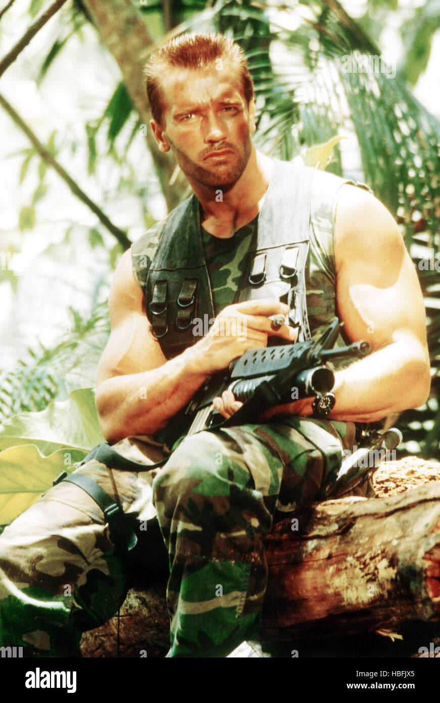 PREDATOR, Arnold Schwarzenegger, 1987, TM & Copyright © 20th Century ...