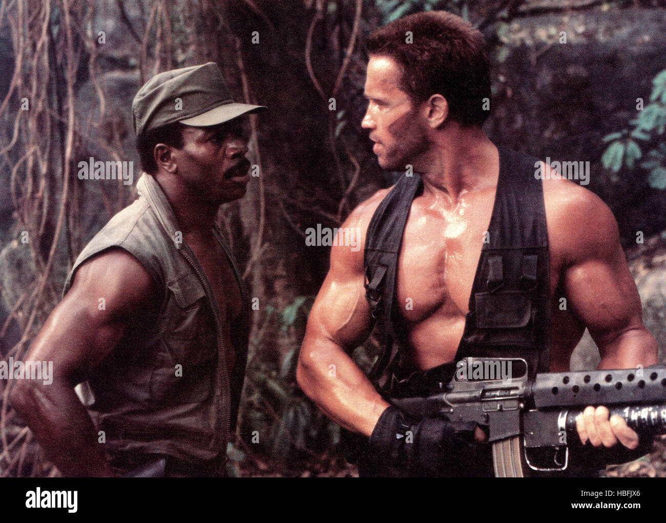 PREDATOR, from left: Carl Weathers, Arnold Schwarzenegger, 1987, TM ...