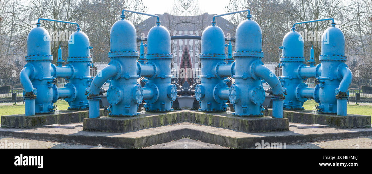 Industrial sewing machine hi-res stock photography and images - Alamy