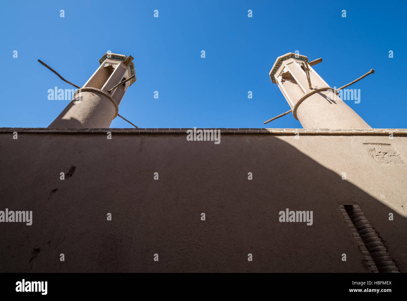 wind catcher towers of house in Kashan, Iran Stock Photo - Alamy
