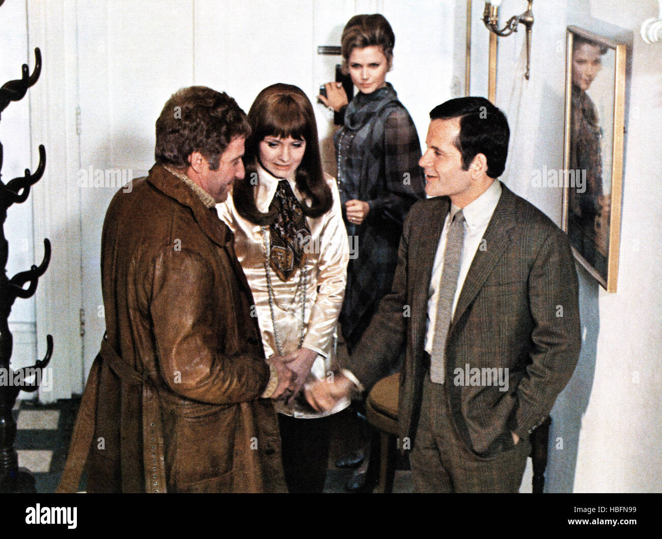 A SEVERED HEAD, from left: Clive Revill, Jennie Linden, Lee Remick, Ian ...