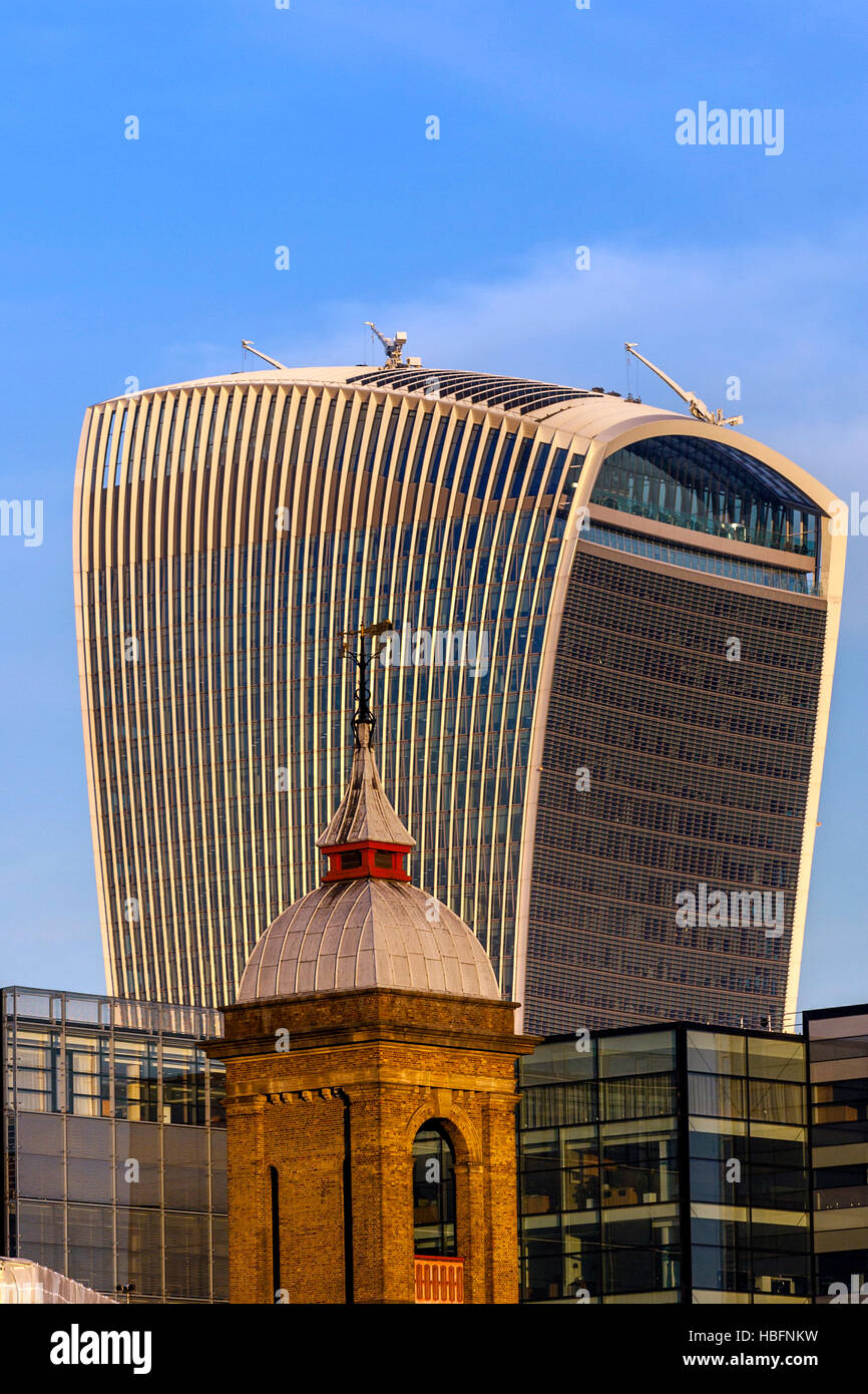 20 Fenchurch Street (also known as The Walkie-Talkie Building) London ...