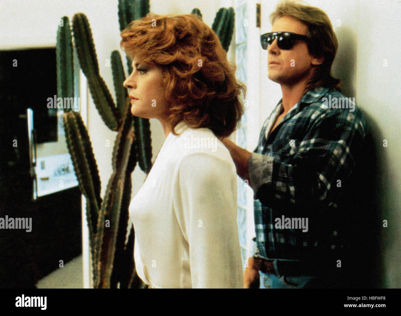 THEY LIVE, from left, Meg Foster, Roddy Piper, 1988, ©Universal ...