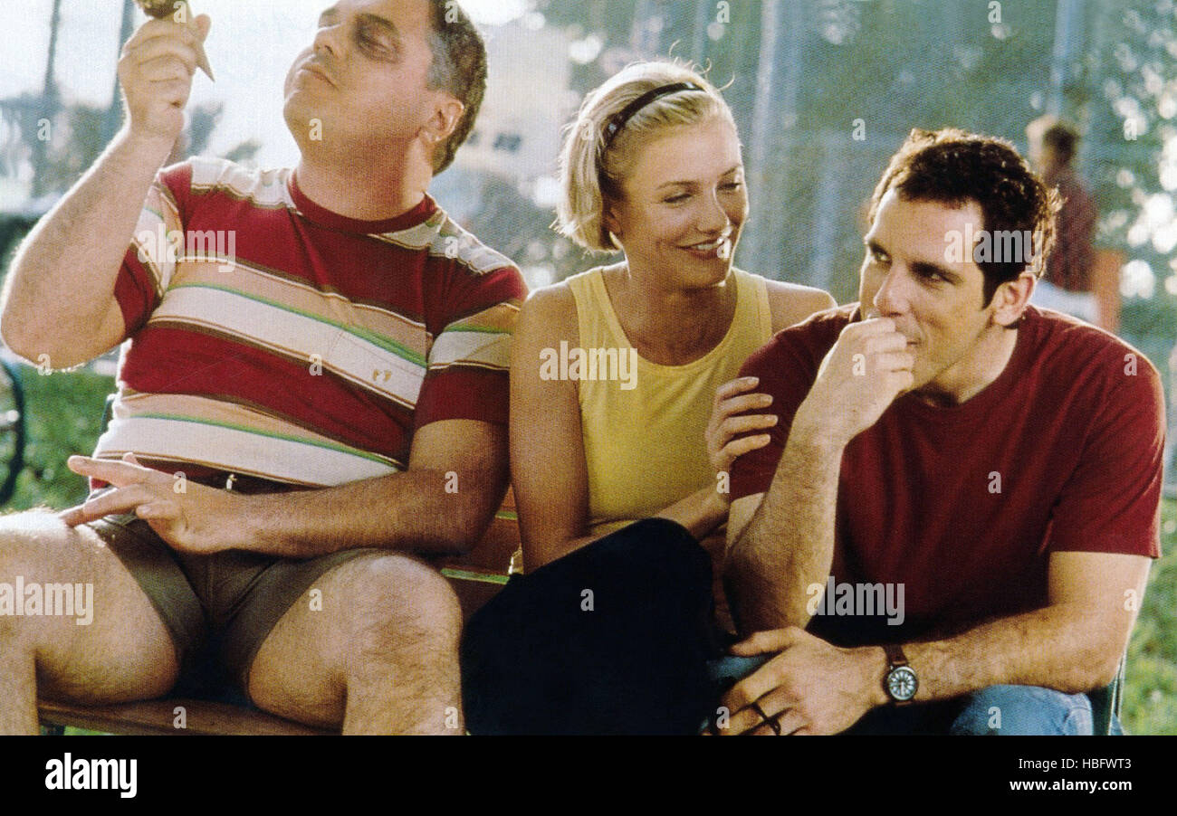 THERE'S SOMETHING ABOUT MARY, from left: W. Earl Brown, Cameron Diaz ...