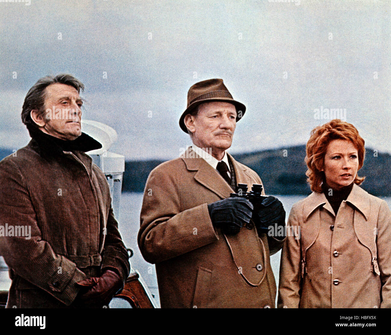 TO CATCH A SPY, (aka CATCH ME A SPY aka KEEP YOUR FINGERS CROSSED ...