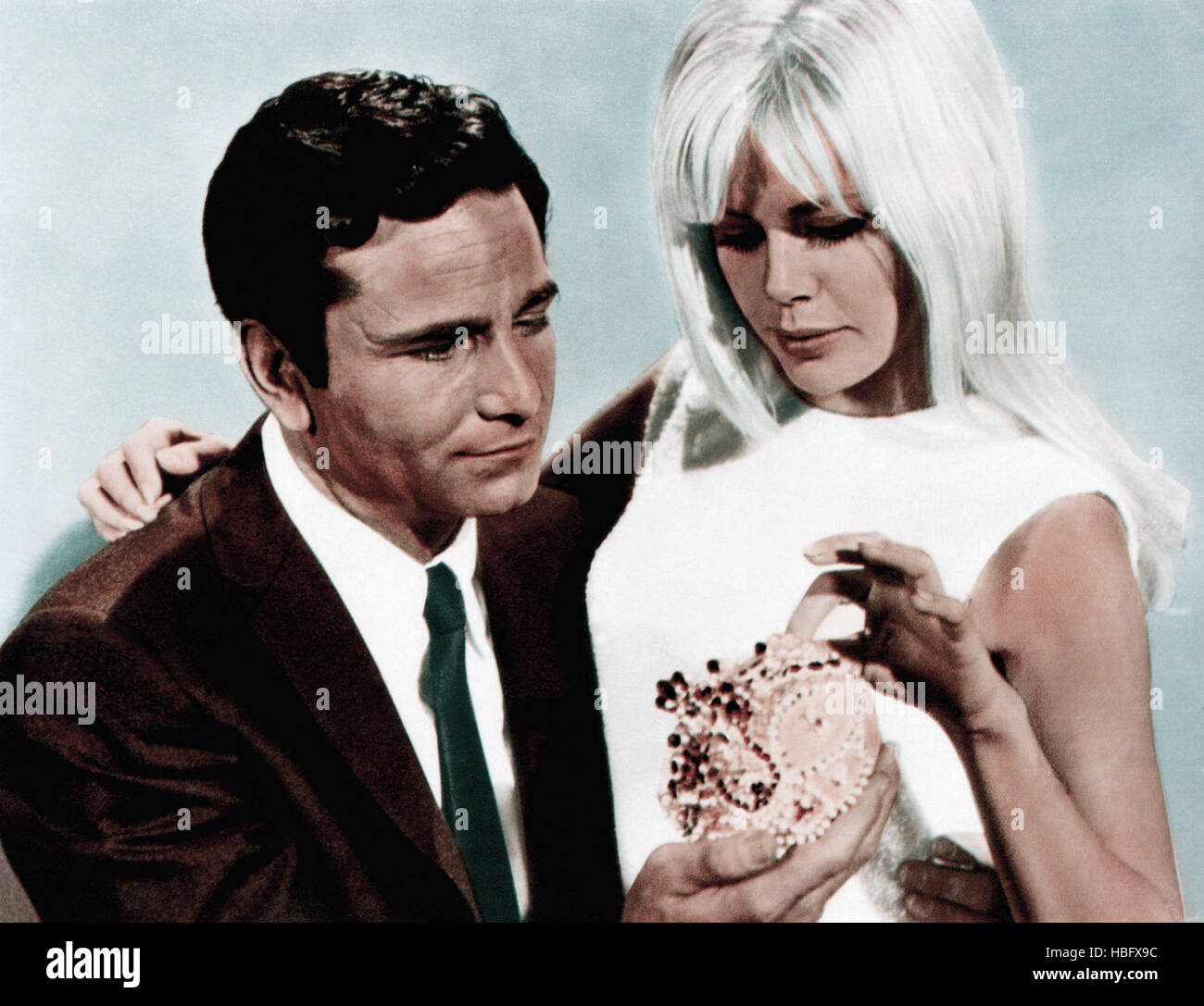 TOO MANY THIEVES, from left, Peter Falk, Britt Ekland, 196 Stock Photo ...