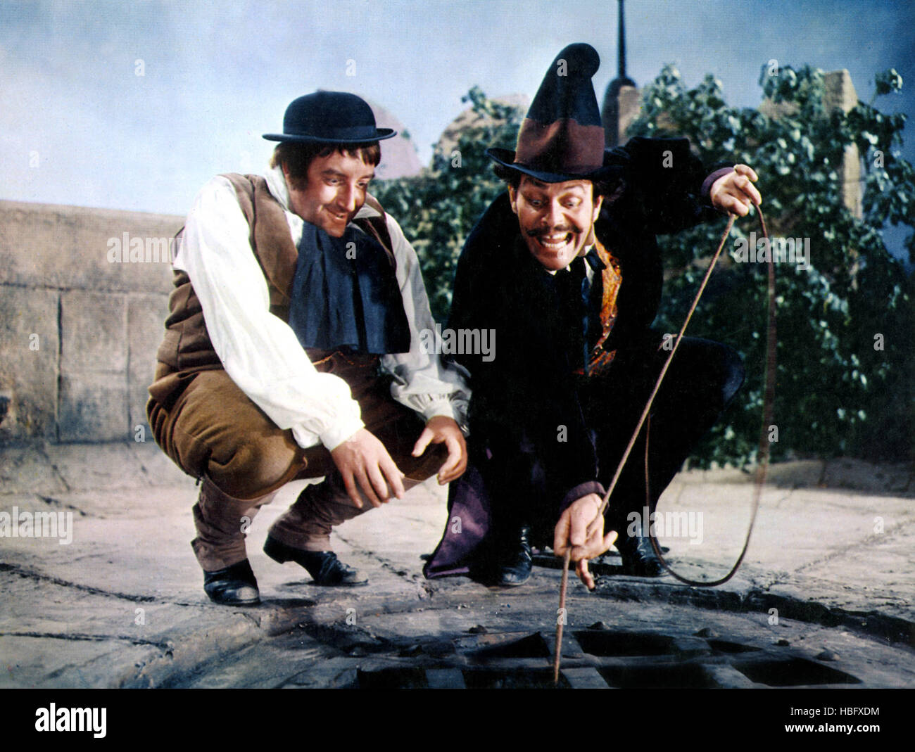 TOM THUMB, Peter Sellers, Terry-Thomas 1958 Stock Photo - Alamy